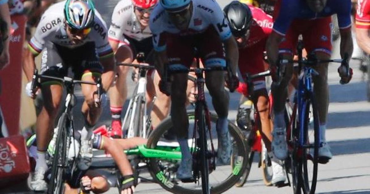 Turul Frantei: Mark Cavendish a suferit o fractura de omoplat si a ...