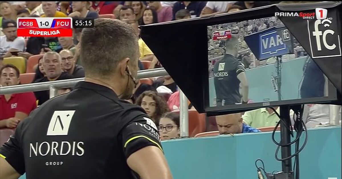 VIDEO Momentul serii la FCSB vs U Craiova 1948 - Ce a văzut arbitrul pe ...