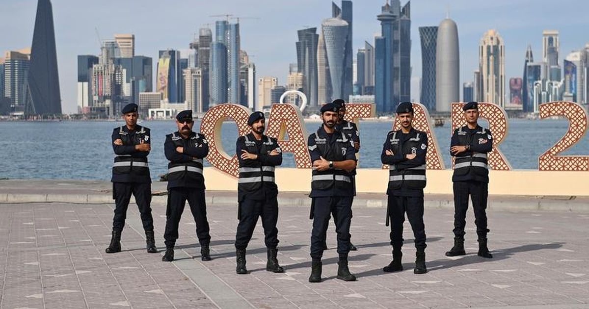 DigiSport: Ce au făcut polițiștii din Qatar când au văzut-o pe stradă ...