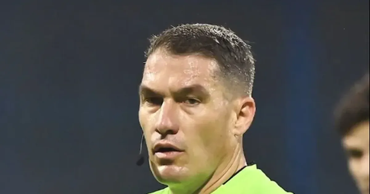 „Inadmisibil!” Arbitrajul de la U Cluj - Gloria Buzău, criticat de ...