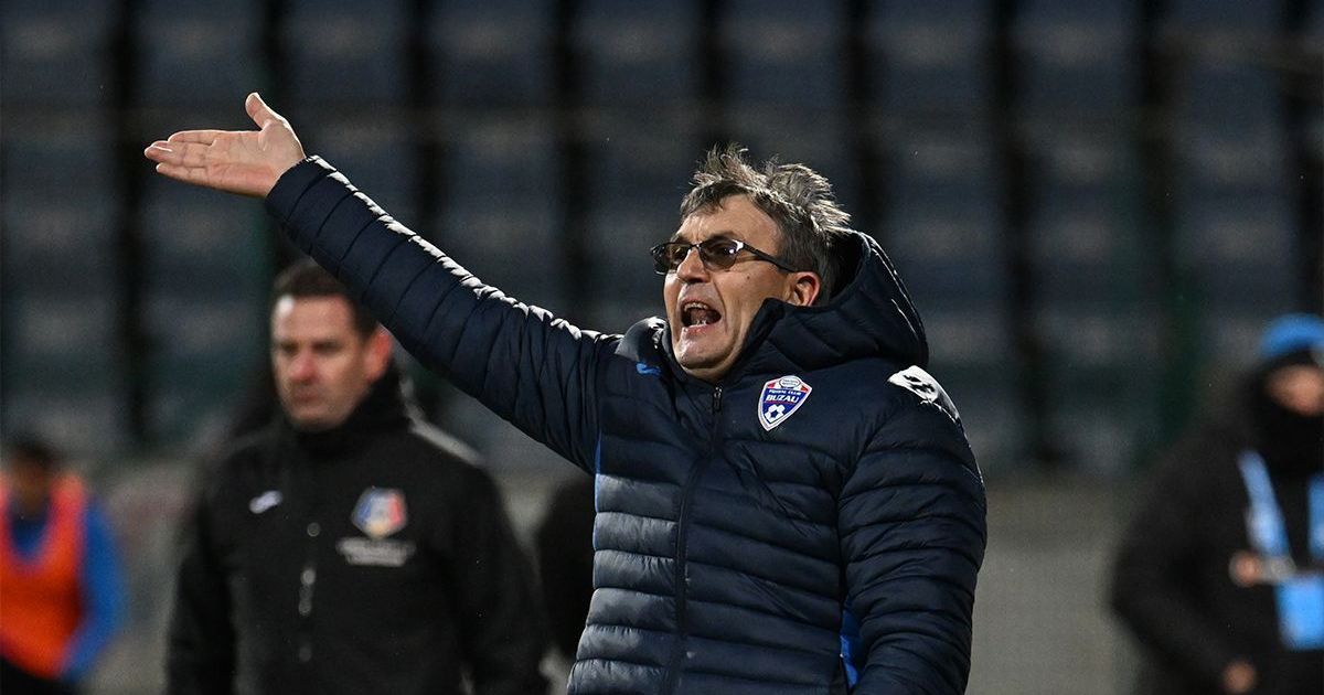 „Nu fac ce trebuie să facă”. Neagoe își pune la zid jucătorii după 1-2 ...