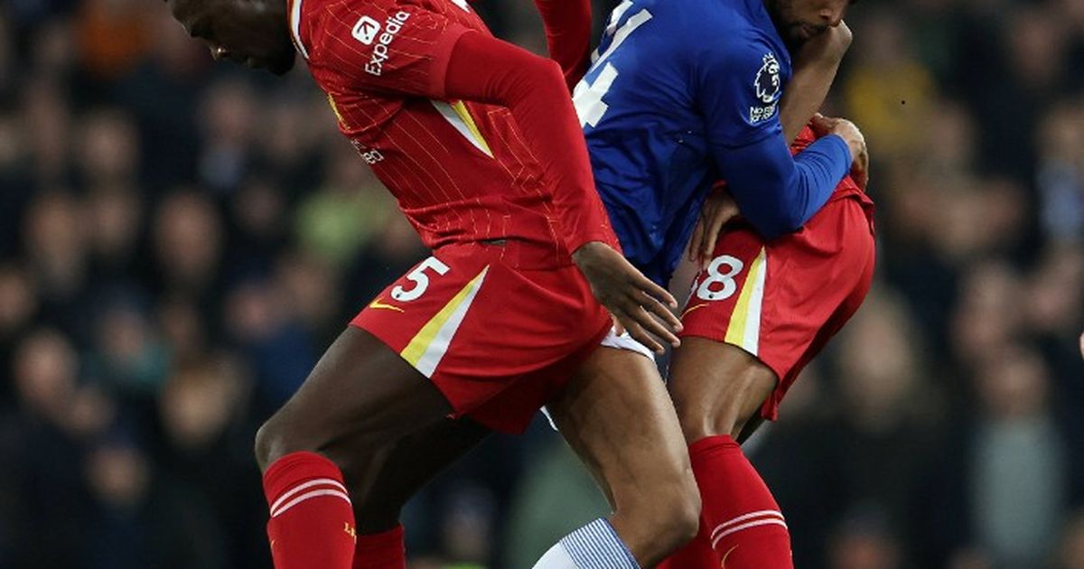 Tensiuni în „Merseyside Derby” Everton a egalat în minutul 90+8 al ...