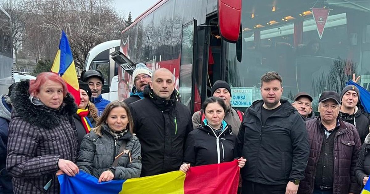 AUR a închiriat autocarul lui Hermannstadt. Patronul firmei a explicat ...