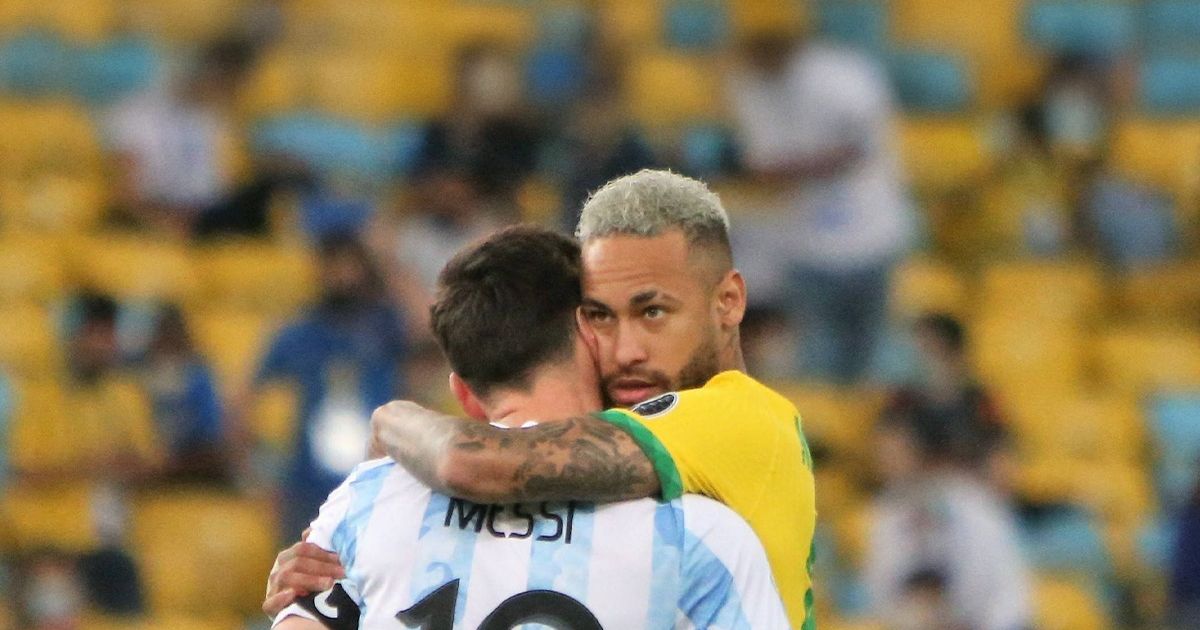 „Lei pe teren. Prieteni în afara lui”. Înainte de Argentina - Brazilia ...