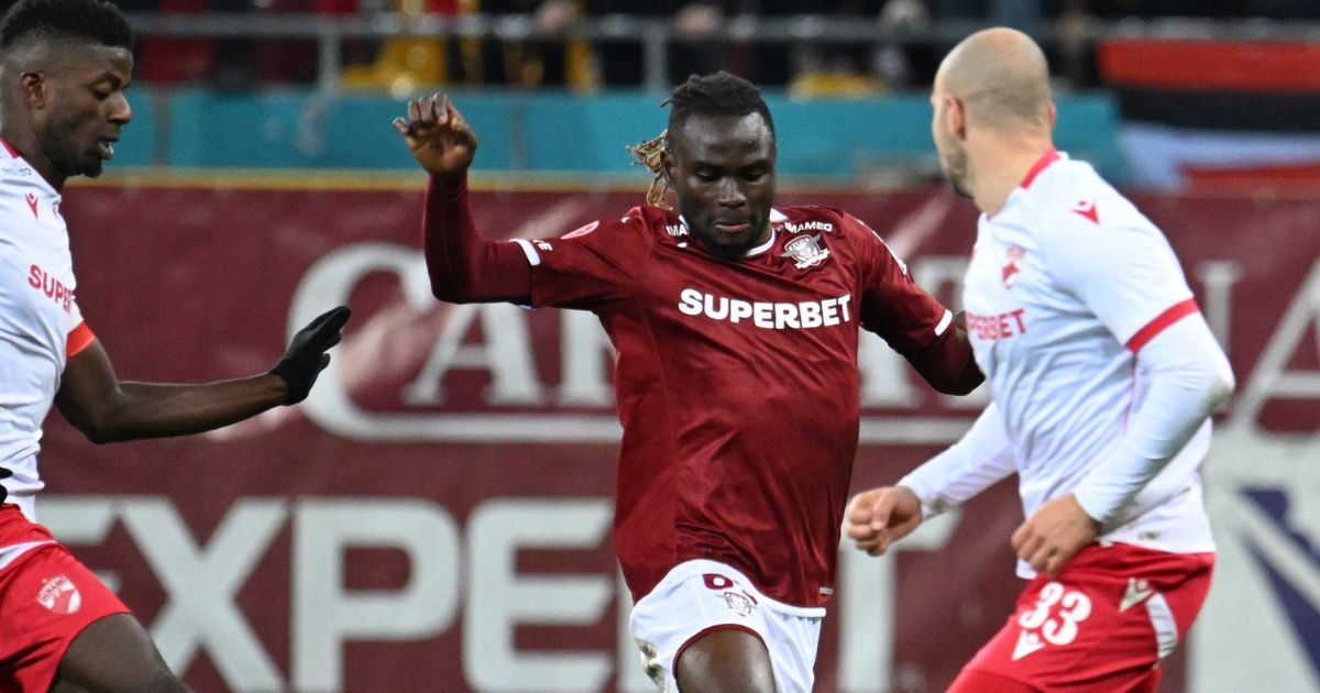 Șumudică este încântat. Titularul-surpriză din derby-ul cu Dinamo l-a ...