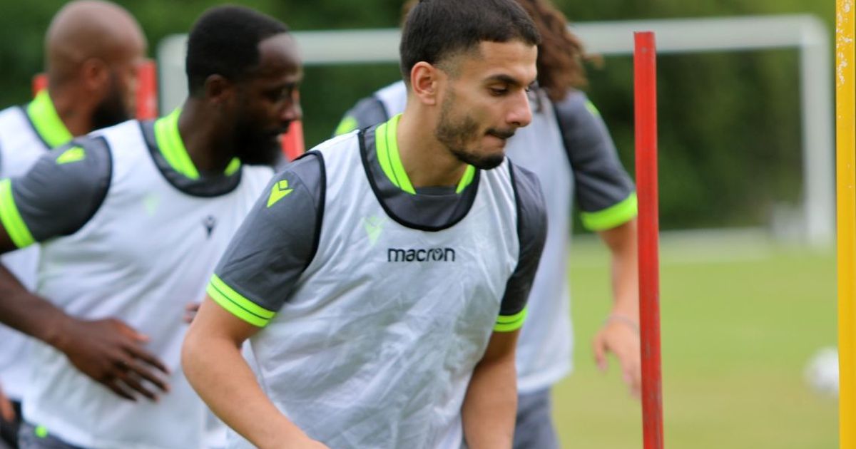 Ghezali nu renunță. Fotbalistul care a promovat-o pe Dinamo vrea să-și ...