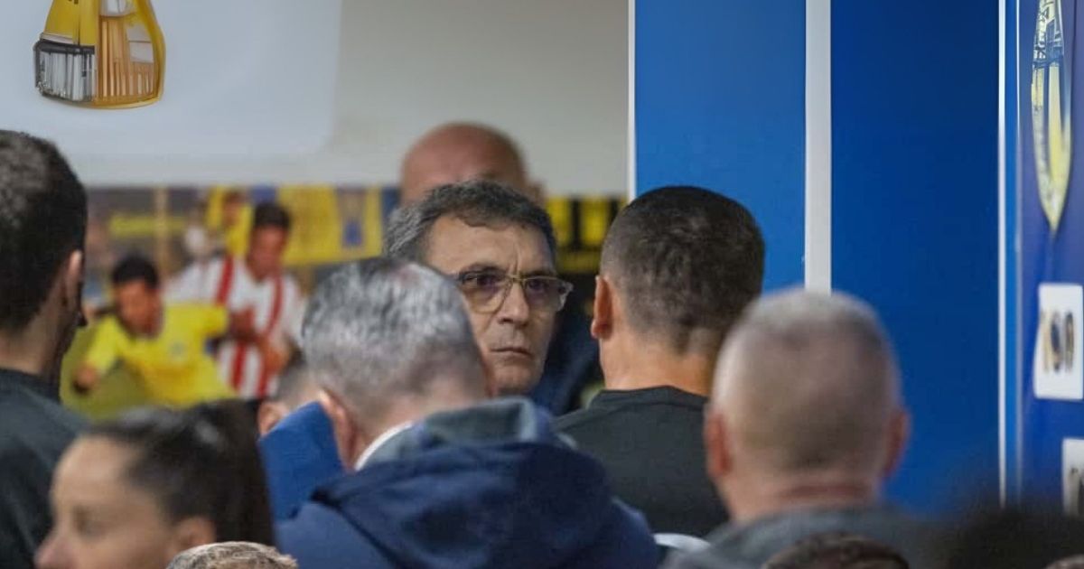 Neagoe, ceartă pe tunel! Antrenorul Petrolului a făcut scandal la pauză ...