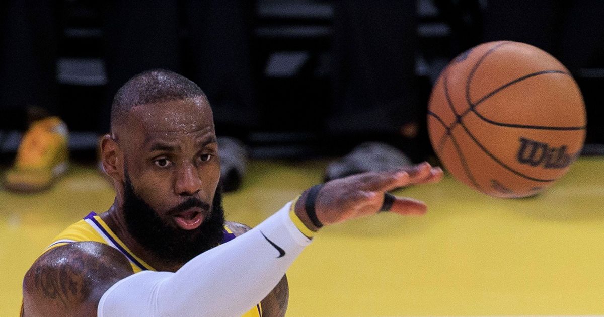 LeBron James, dat în judecată. „Regele” din NBA este acuzat de ...