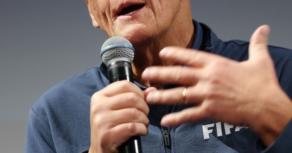 Collina vrea schimbarea! Șeful arbitrilor FIFA confirmă cele două ...