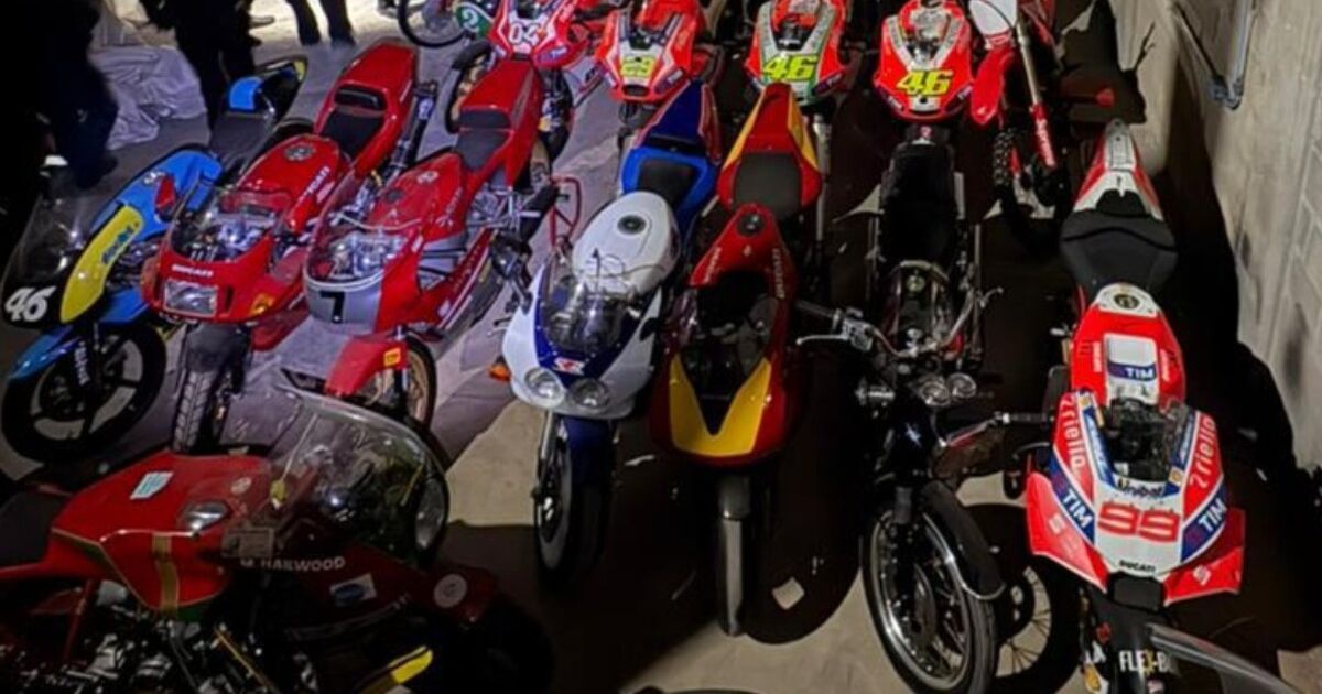 Motociclete confiscate de FBI. FOTO: Modele pilotate de Rossi și ...