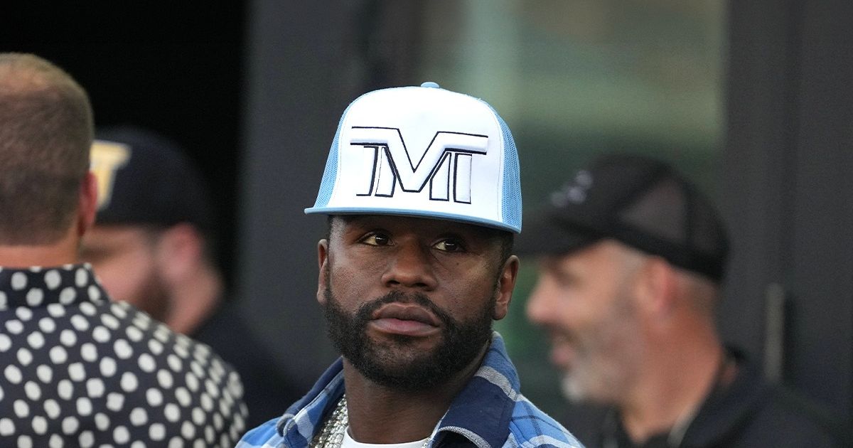 Floyd Mayweather, acuzat de furt. Legendarul boxer riscă până la 20 de ...
